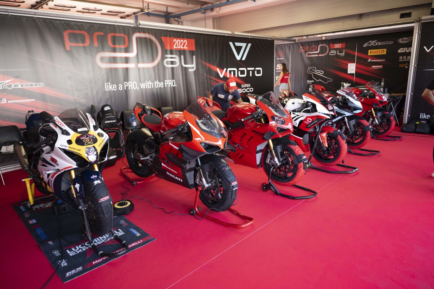 VMoto | News